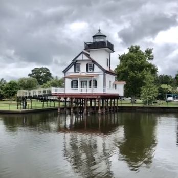 1886 ROANOKE RIVER LIGHTHOUSE - Updated August 2025 - 26 Photos - 7 ...