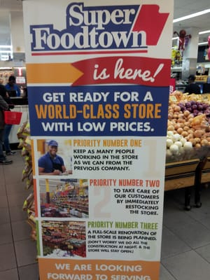 SUPER FOODTOWN OF BRADHURST - Updated July 2025 - 53 Reviews - 300 West ...