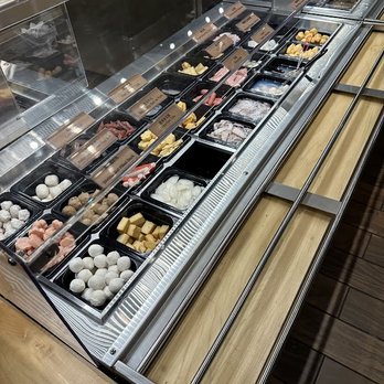 MALA TOWN - Updated February 2025 - 74 Photos & 17 Reviews - 194 ...