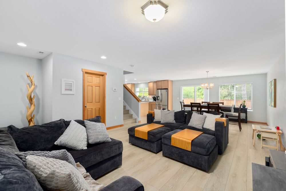 TIDY TEMPTATIONS - Updated November 2025 - 19 Photos - 2629 14th Ave W ...