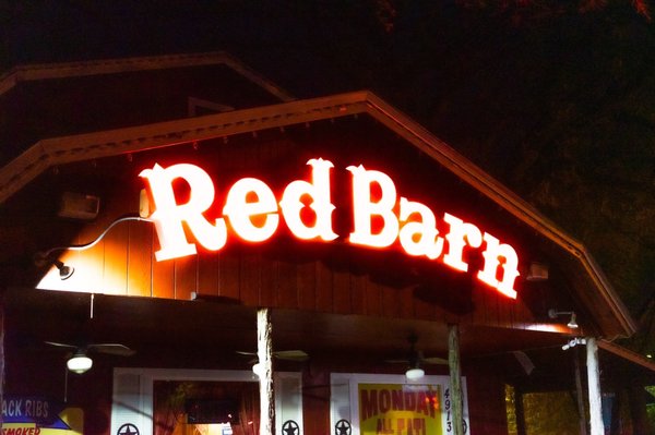 RED BARN BAR-B-QUE - Updated November 2024 - 135 Photos & 204 Reviews ...
