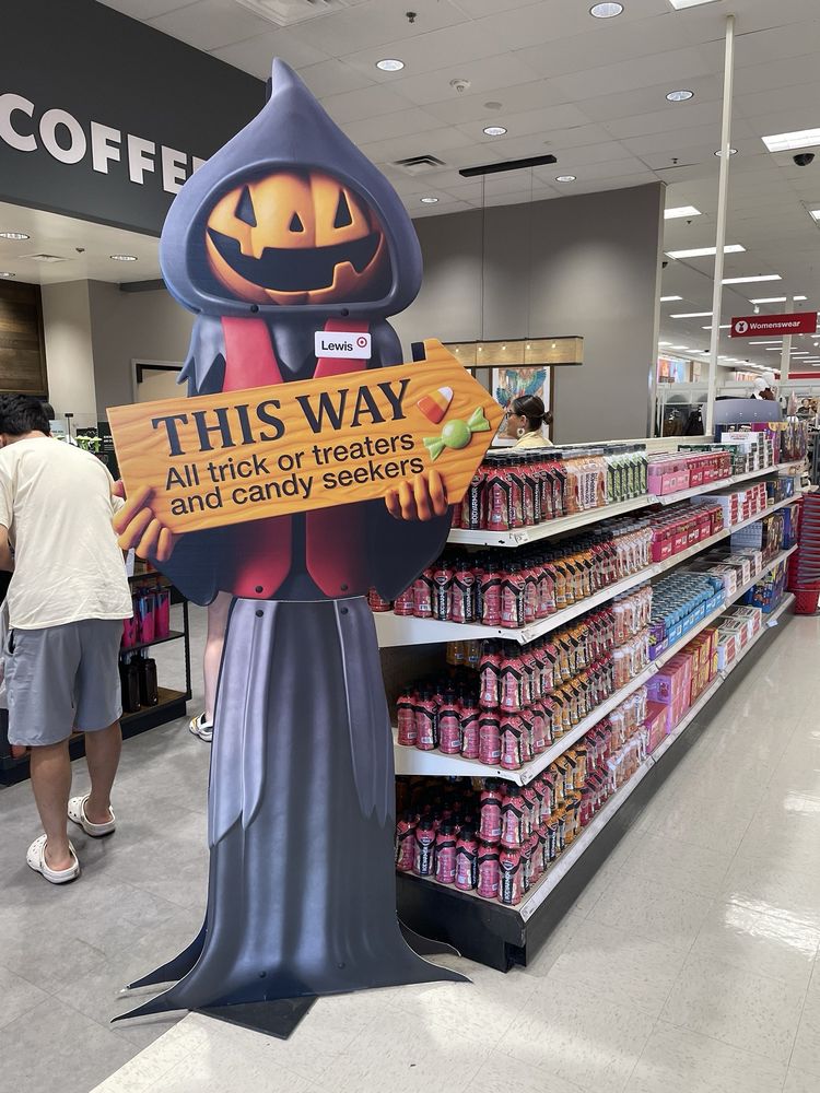 TARGET - Updated December 2025 - 53 Photos & 93 Reviews - 7845 N ...