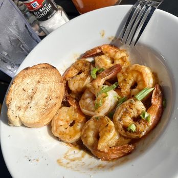 SLICK LIPS - Updated April 2025 - 62 Photos & 70 Reviews - 102 S ...