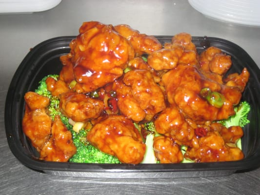 LUCKY KITCHEN - Updated December 2025 - 35 Photos & 142 Reviews - 1753 ...