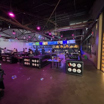 PRIMROSE LANES - Updated March 2025 - 429 Photos & 106 Reviews - 400 N ...