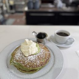 BEA BEA’S - Updated December 2025 - 5339 Photos & 4686 Reviews - 353 N ...