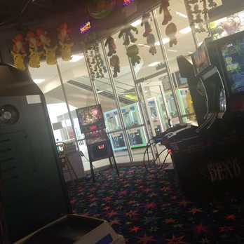BEACH ARCADE - Updated January 2026 - 60 Photos & 20 Reviews - 1424 ...