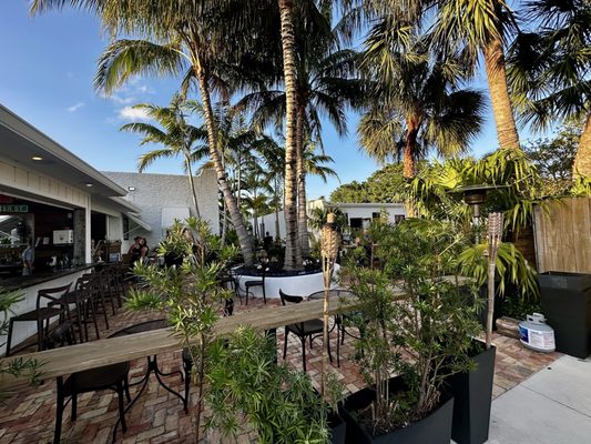 THE SIMS HOUSE - Updated December 2025 - 83 Photos & 18 Reviews - 322 ...