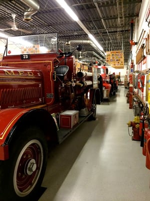 BILL & BONNIE DANIELS FIREFIGHTERS HALL & MUSEUM - Updated October 2025 ...