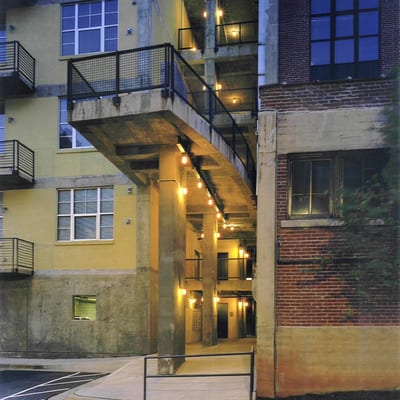 ICE HOUSE LOFTS - Updated October 2025 - 19 Photos - 105 Sycamore Pl ...