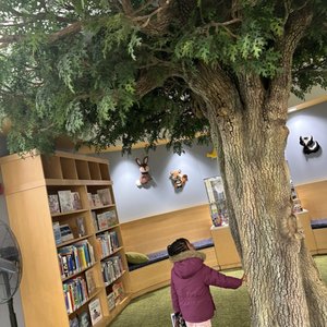 OXON HILL BRANCH LIBRARY - Updated December 2024 - 6200 Oxon Hill Rd ...