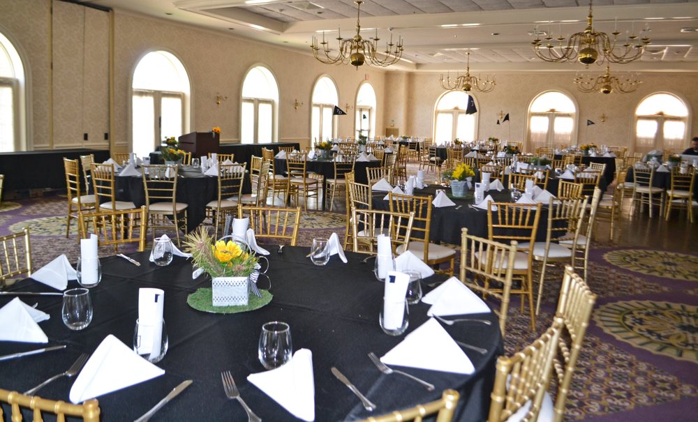 SPRING MILL COUNTRY CLUB - Updated December 2025 - 56 Photos & 35 ...