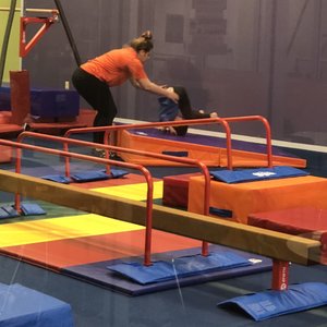 ALLY B GATOR’S - 43 Photos & 27 Reviews - 11210 Armour Dr, El Paso ...