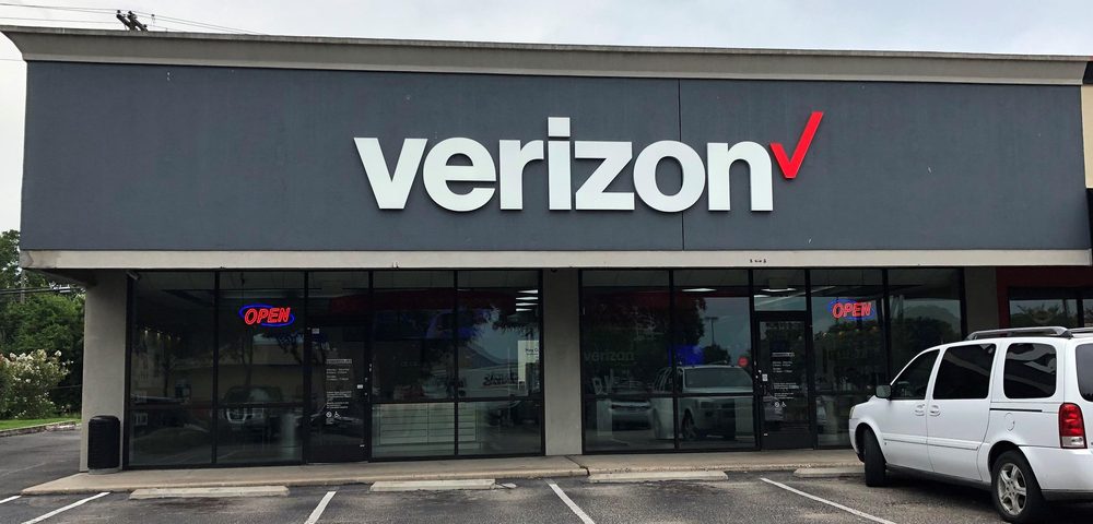 VERIZON - Updated September 2025 - 27 Reviews - 4676 Beechnut St ...
