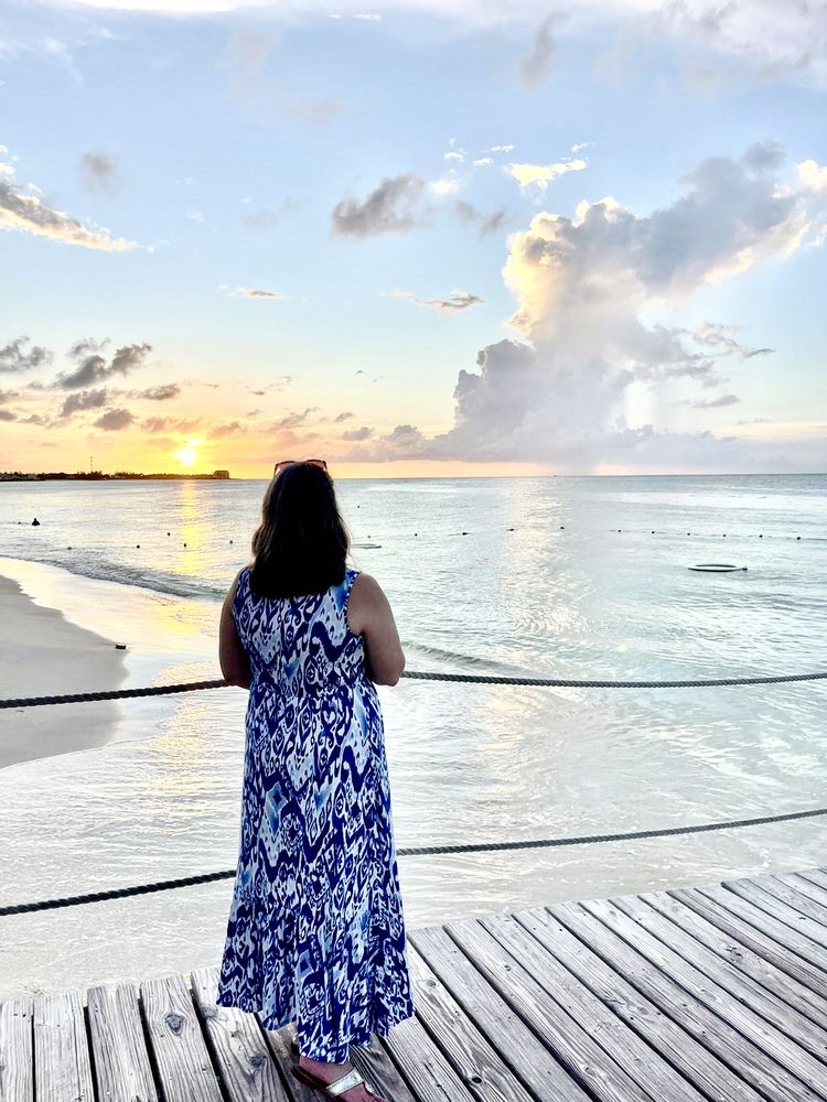 BLUE POINTE TRAVEL - Updated October 2025 - 20 Photos - Grosse Pointe ...