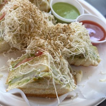 BOMBAY VADA HOUSE - Updated October 2025 - 25 Photos & 27 Reviews - 131 ...