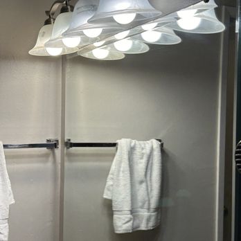 LOVERS POINT INN - Updated April 2025 - 271 Photos & 359 Reviews - 625 ...