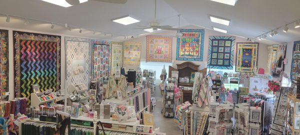 RENEE’S HOUSE OF QUILTING - Updated October 2025 - 54 Photos - 8995 M ...