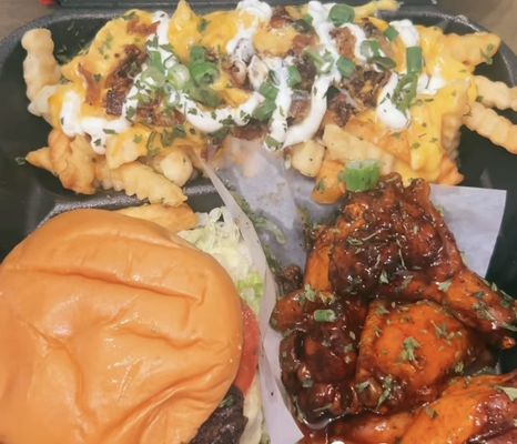 BIG MEECHIE’S - Updated October 2025 - 17 Photos - 2918 Nameoki Dr ...