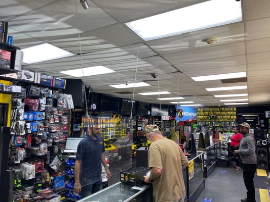 CAR STEREO WAREHOUSE - Updated August 2025 - 64 Photos & 74 Reviews ...