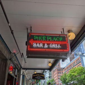 PIKE PLACE BAR & GRILL - 216 Photos & 476 Reviews - Seafood - 90 Pike ...