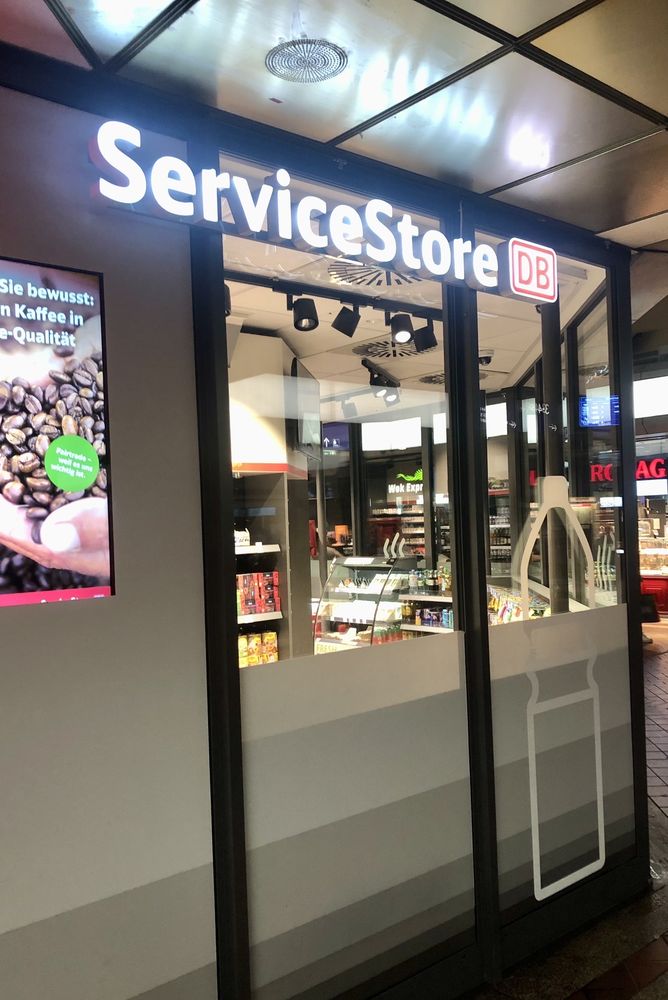 SERVICE STORE - Glockengießerwall 8, Hamburg, Germany - Kiosk - Yelp