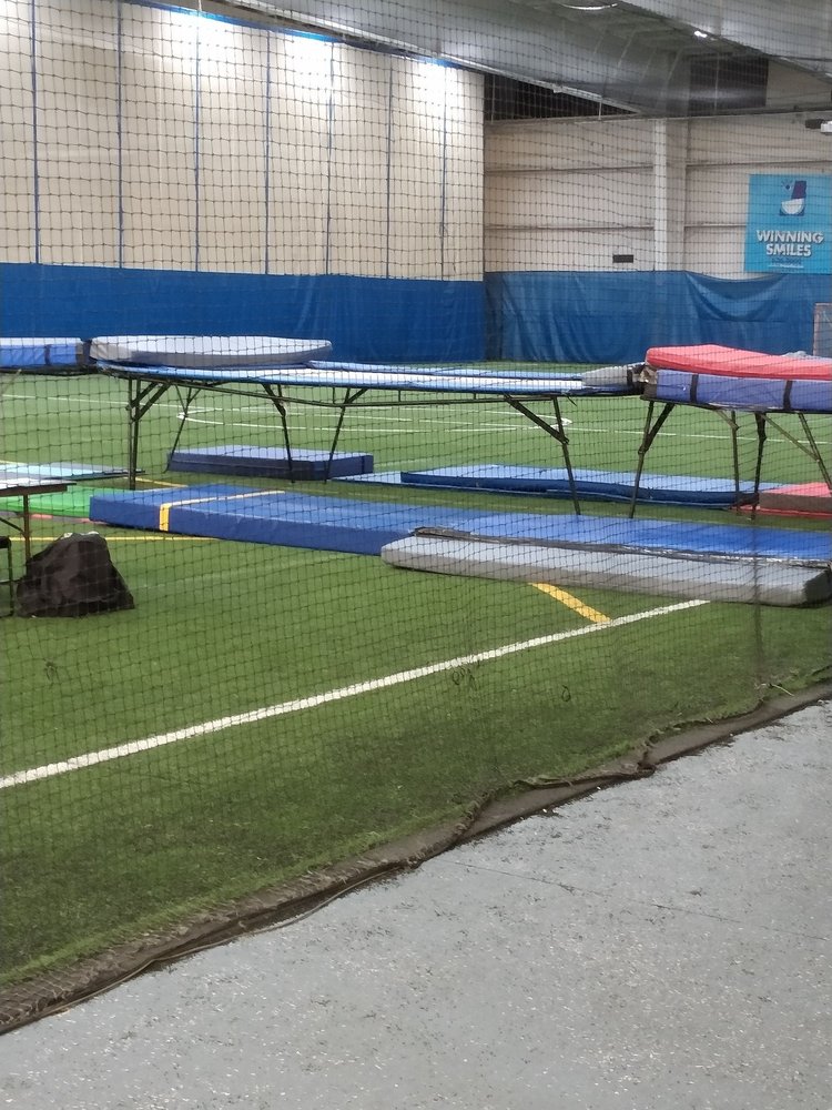 SPOOKY NOOK SPORTS LANCO - Updated October 2025 - 1901 Miller Rd ...