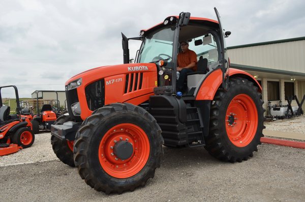 EWALD KUBOTA - 31 Photos - Farming Equipment - 3701 E 4th St, Taylor ...
