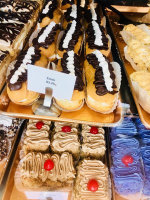 DESPI DELITE BAKERY - 212 Photos & 241 Reviews - Donuts - 3713 Broadway ...