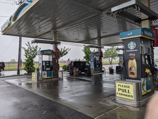 BUSY BEE STORES - Updated June 2025 - 43 Photos - 1200 Wellwood Ave ...