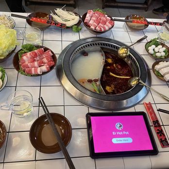 ER HOT POT - Updated January 2025 - 216 Photos & 114 Reviews - 11 W ...