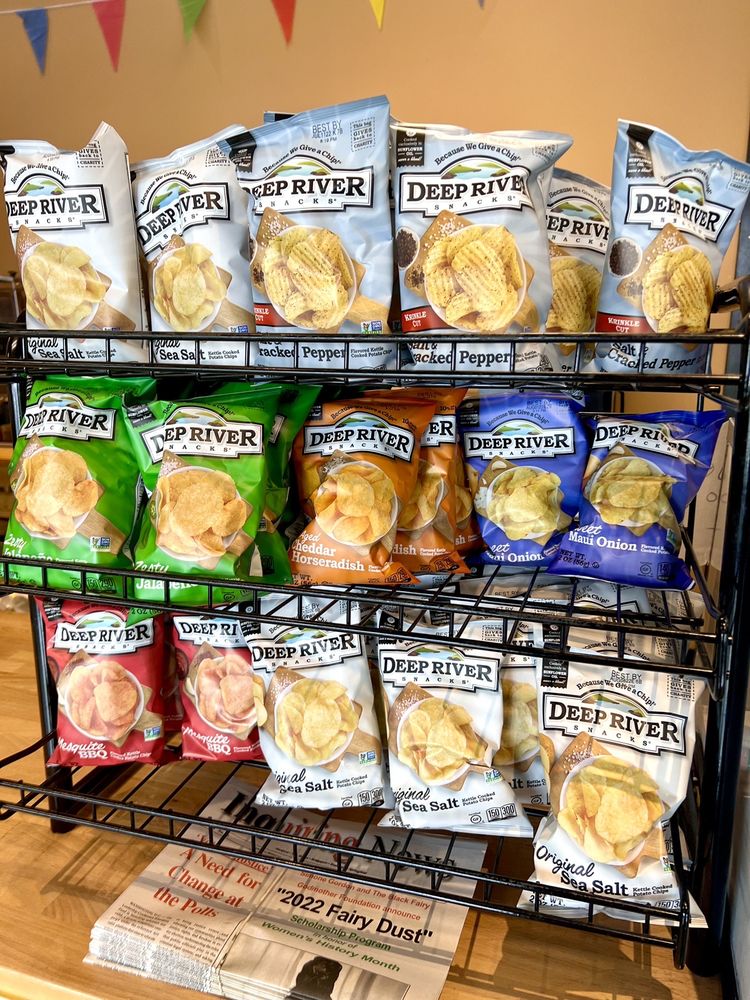 MAX DELI - Updated October 2025 - 27 Photos - 92 Weston St, Hartford ...