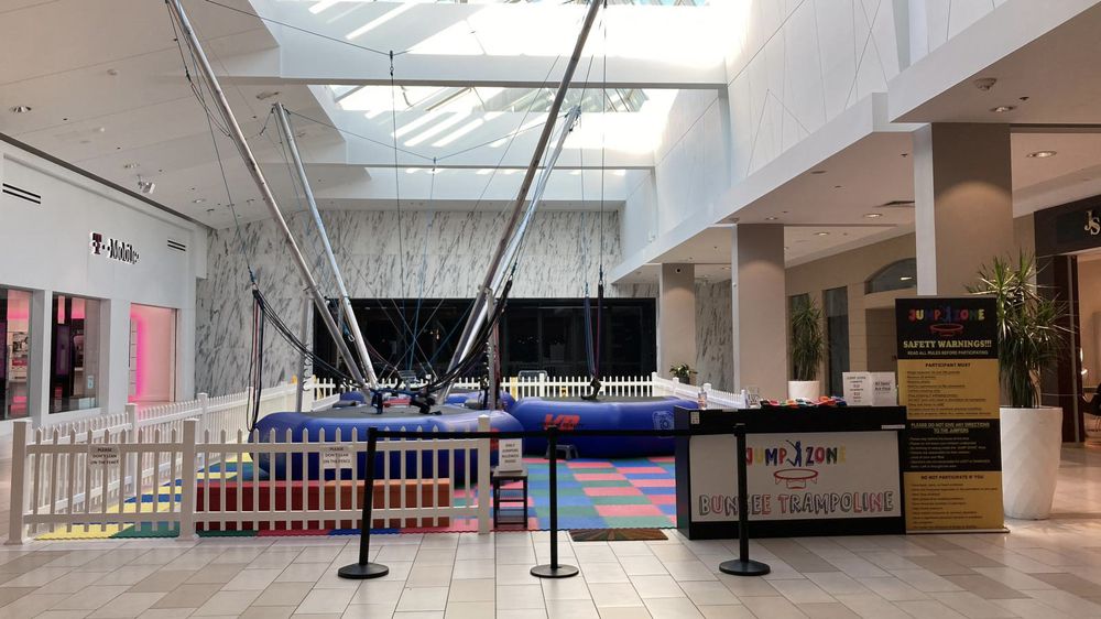 JUMP ZONE BUNGEE TRAMPOLINE - Updated December 2025 - 1701 Sunrise Hwy ...