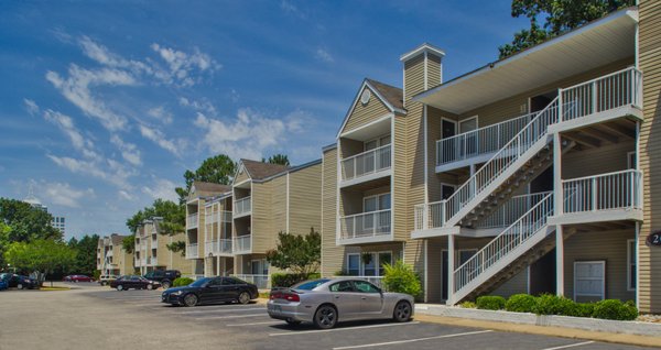 ASHBROOK APARTMENTS - Updated August 2025 - 39 Photos & 11 Reviews ...