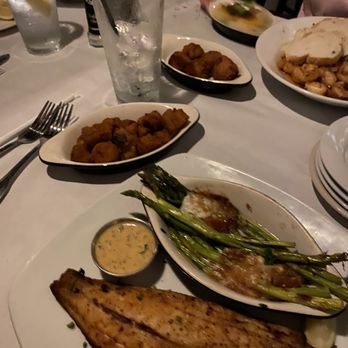 HALF SHELL OYSTER HOUSE - Updated August 2024 - 376 Photos & 282 ...