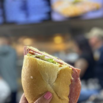 SAVERINO’S ITALIAN DELI & MARKET - Updated May 2024 - 612 Photos & 1220 ...