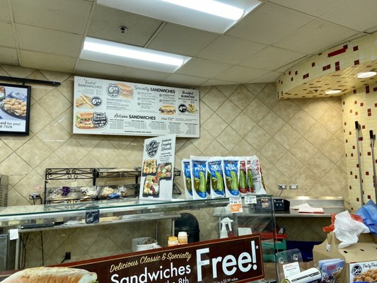 VONS - Updated July 2025 - 107 Photos & 194 Reviews - 3900 E Ocean Ave ...