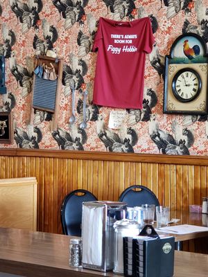 RED ROOSTER CAFE - 73 Photos & 65 Reviews - 158 High St, Mineral Point ...