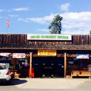 MAZAMA VILLAGE GENERAL STORE - Updated June 2025 - 569 Mazama Village ...