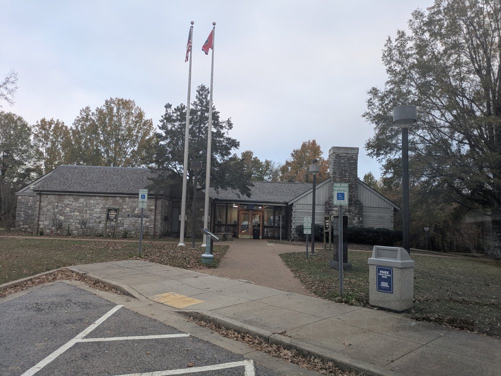 TENNESSEE WELCOME CENTER-DYERSBURG - Updated December 2025 - 19 Photos ...