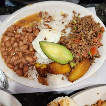 POLLOS EL PAISA - Updated January 2026 - 725 Photos & 553 Reviews - 989 ...