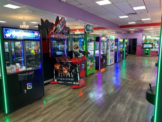 SUGARLOAF ENTERTAINMENT ARCADE - Updated April 2026 - 13 Photos & 10 ...