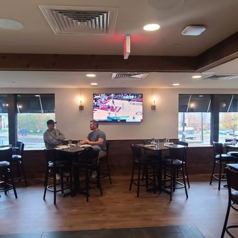 THE FORT KITCHEN & BAR - Updated October 2025 - 40 Photos & 34 Reviews ...