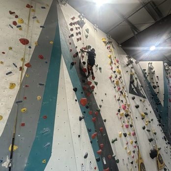 ALPINE CLIMBING ADVENTURE FITNESS - Updated August 2025 - 223 Photos ...