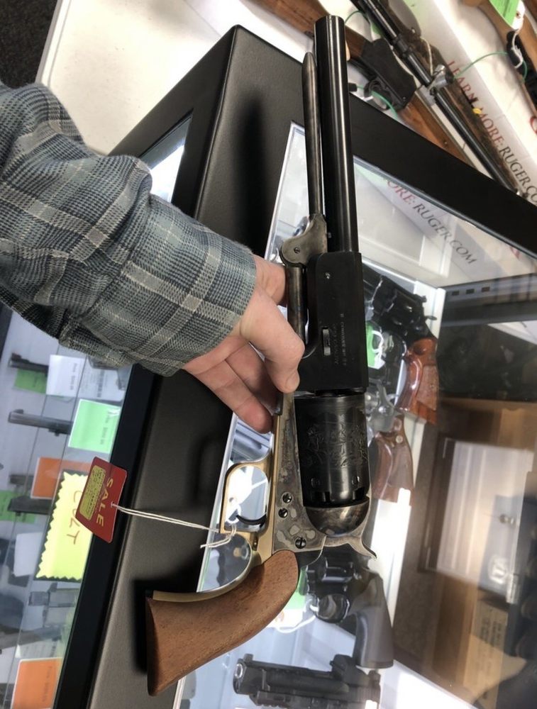 GUN LOBBY - Updated October 2025 - 14 Reviews - 3931 Peachtree ...