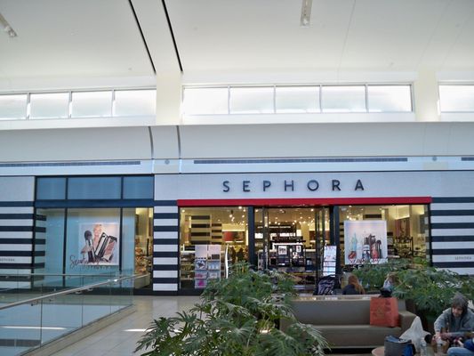 SEPHORA - 24 Photos & 41 Reviews - 210 Andover St, Peabody ...