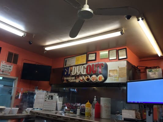 EL DUGOUT - Updated December 2025 - 18 Photos & 28 Reviews - 122 Seaver ...