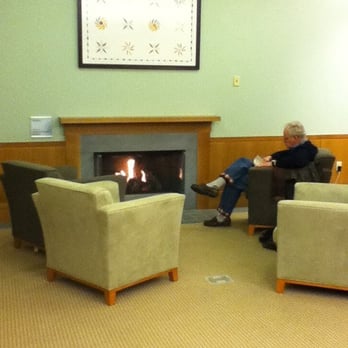 DARIEN LIBRARY - Updated October 2025 - 12 Photos & 18 Reviews - 1441 ...