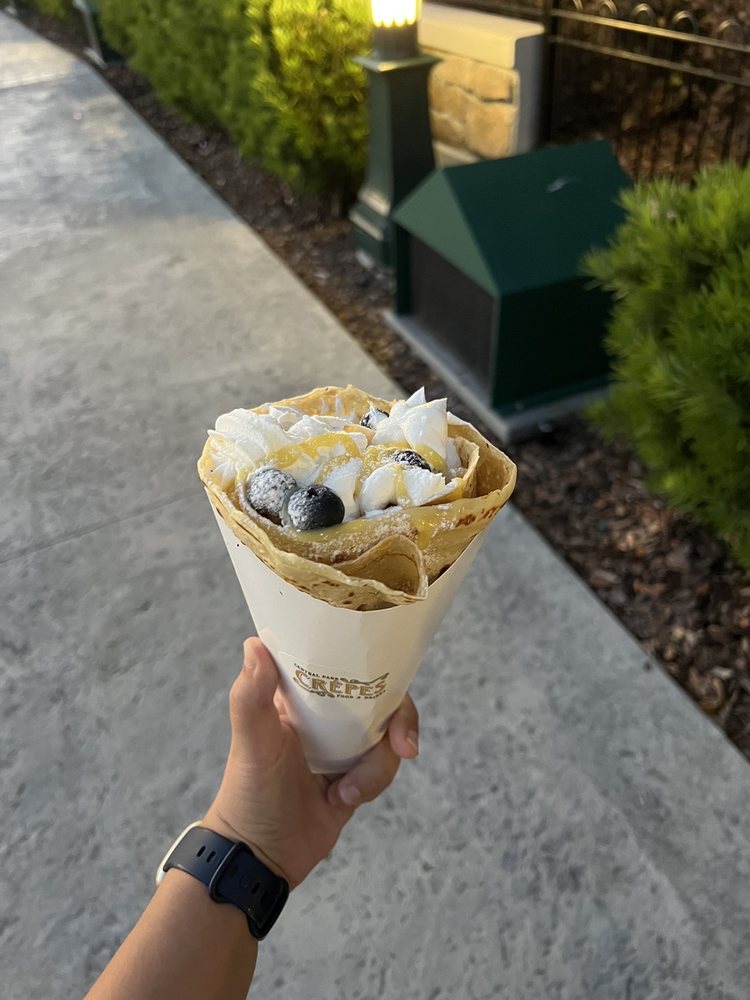 CENTRAL PARK CREPES - 27 Photos & 18 Reviews - 6000 Universal Blvd ...