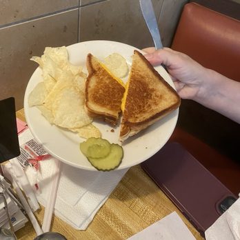 RED FOX GRILL - Updated October 2025 - 53 Photos & 46 Reviews - 232 E ...